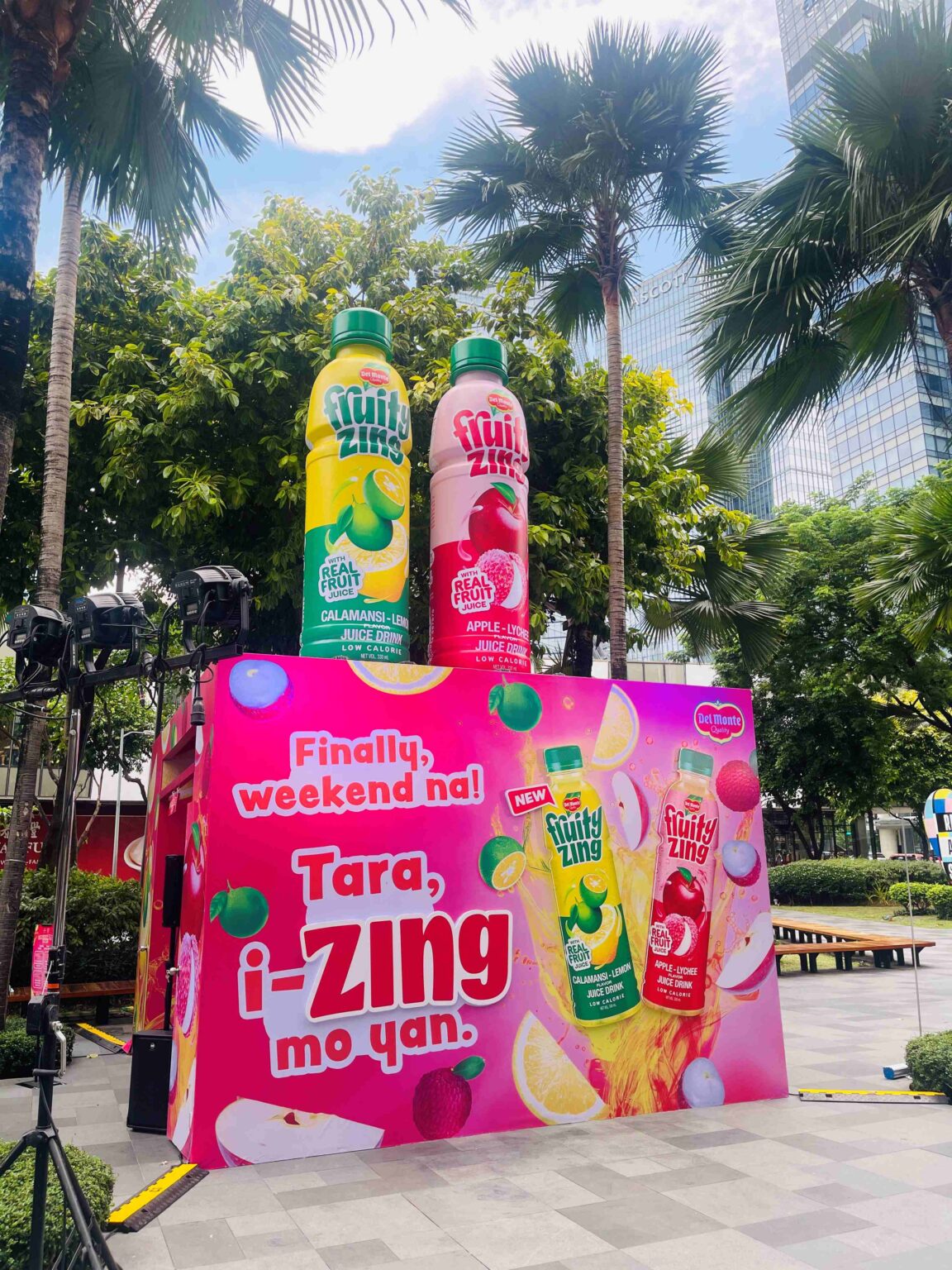 Get Your Zing On at the Del Monte Fruity Zing Tunnel